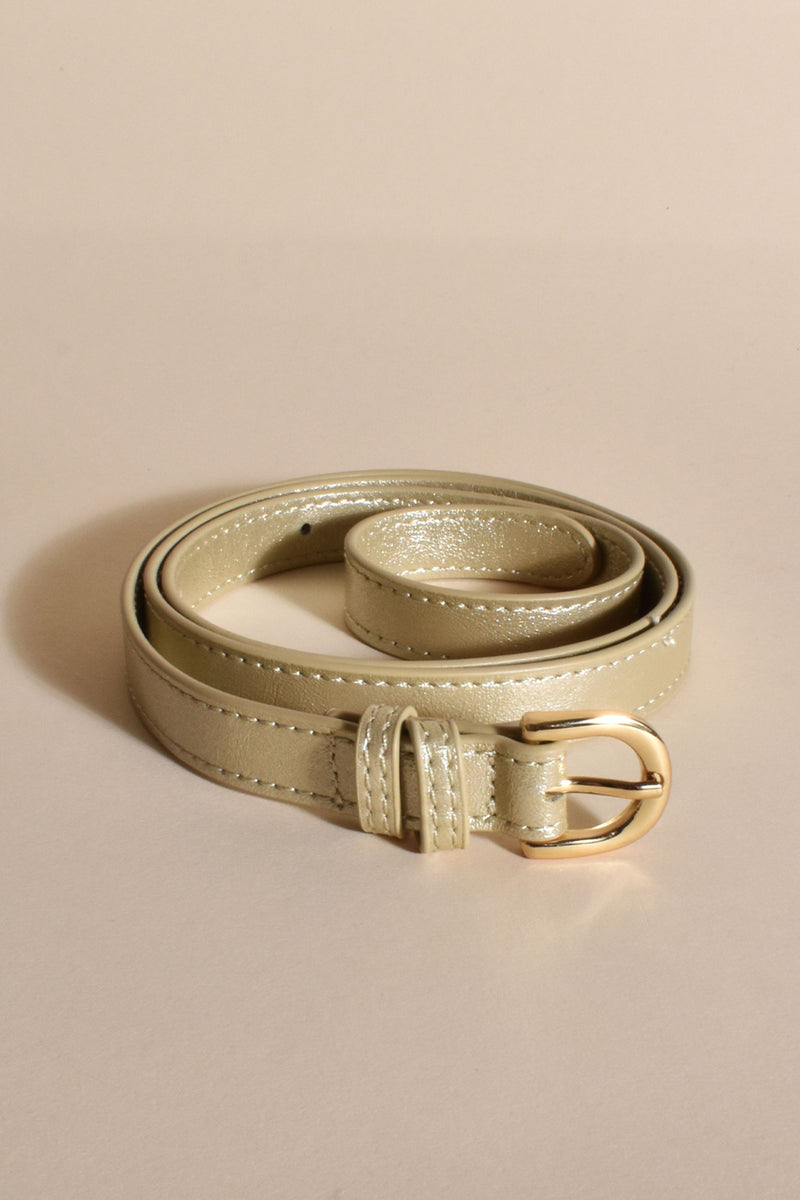 ADORNE ACCESSORIES Metallic D Buckle Jean Belt - Gold – Smoke & Mirrors ...
