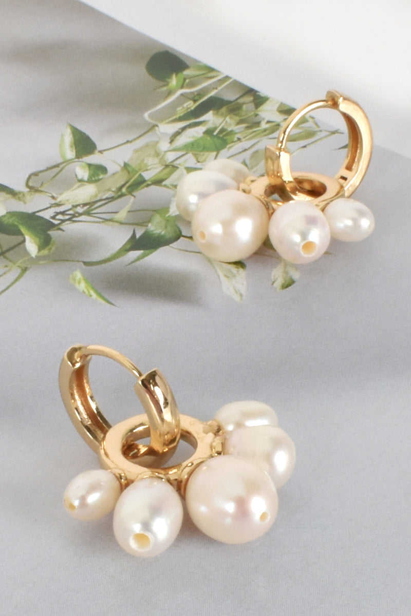 ADORNE ACCESSORIES Freshwater Pearl Detail Mini Hoops - Gold – Smoke ...